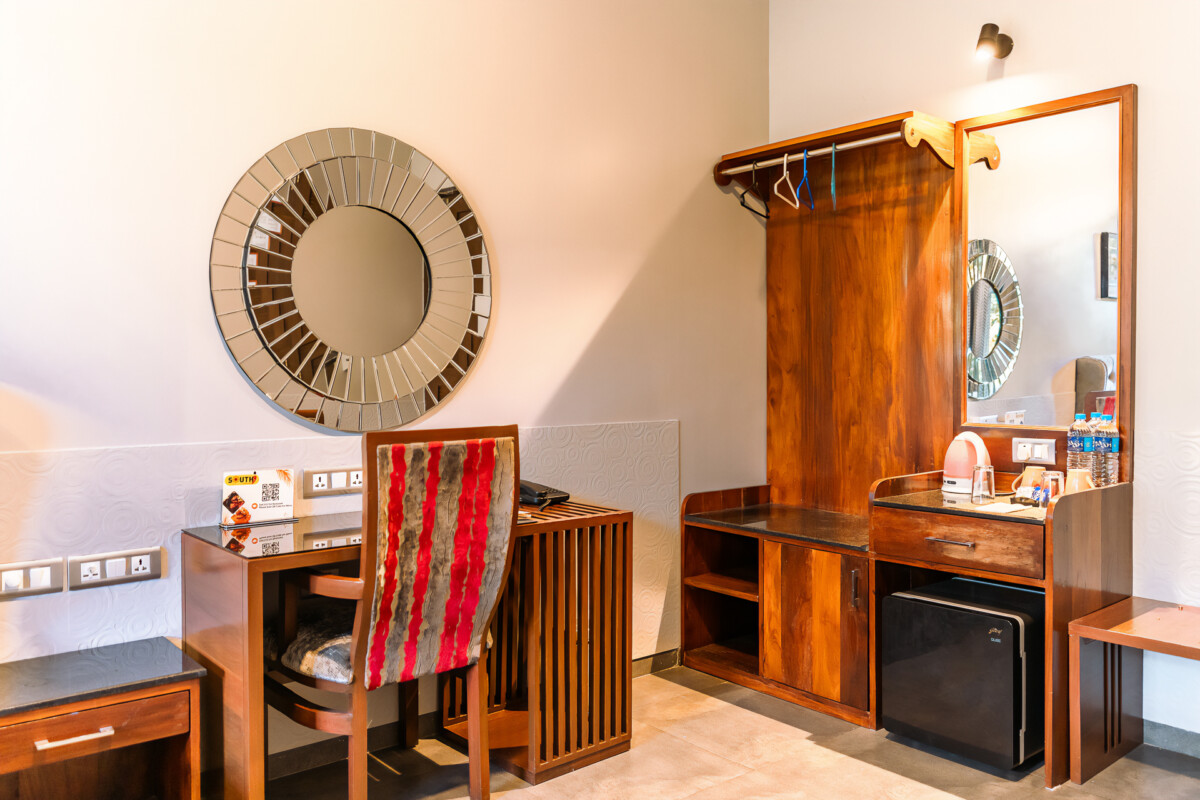 Luxury Room|Candolim Beach |Hotels In North Goa|Terrace Room | Zense Resort