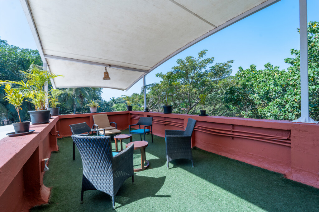 Premium Deluxe|Calangute Beach |Hotels North Goa|Private Terrace ...